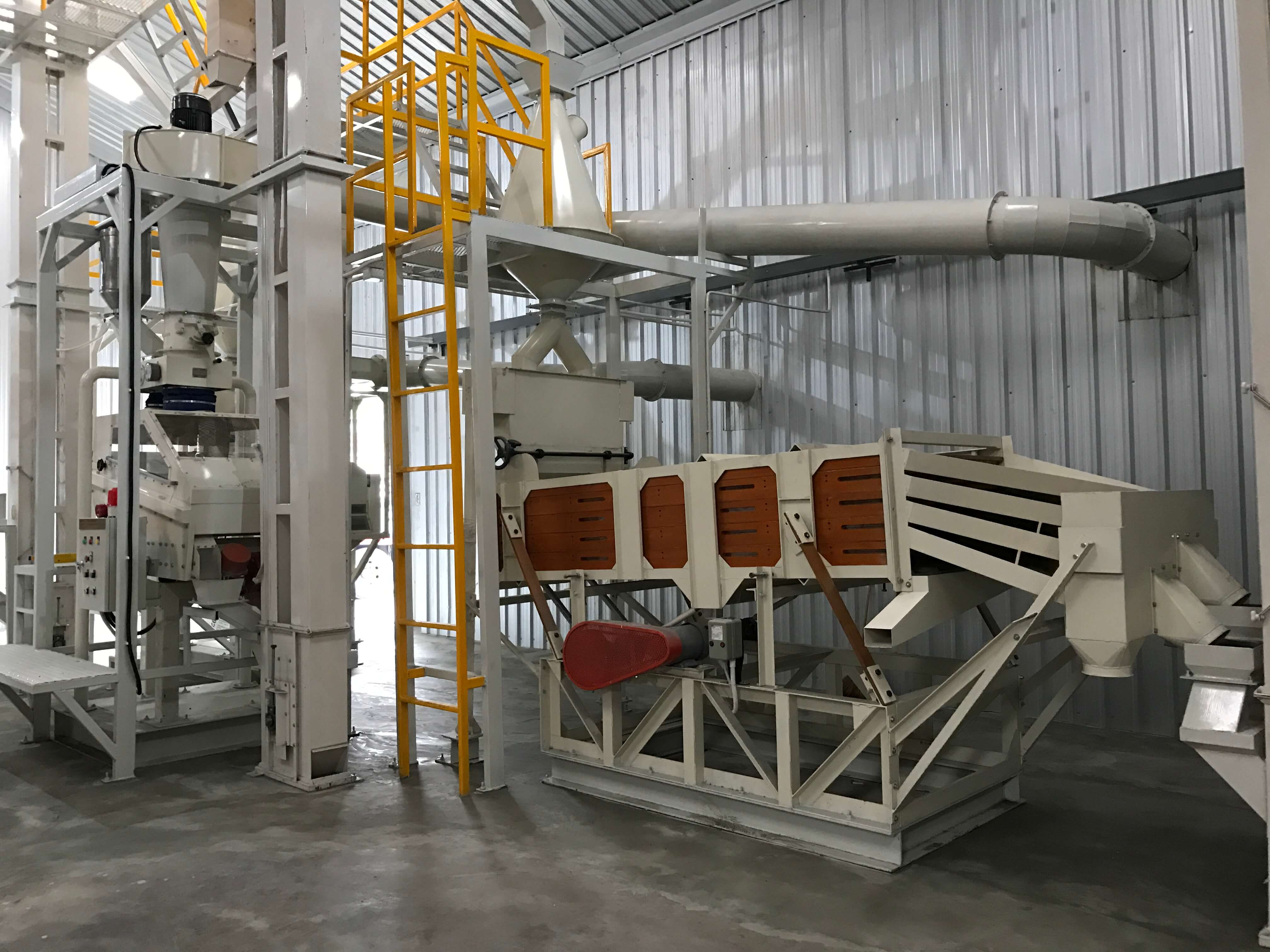 SIZE GRADER MACHINE (VNT Vina Nhatrang) - บริษัท เบ็ลท แอนด์ แบริ่งส์ จำกัด